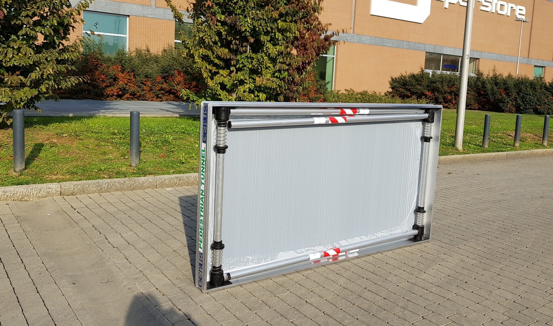 Tunnel pedonale genius / Pedestrian tunnel genius