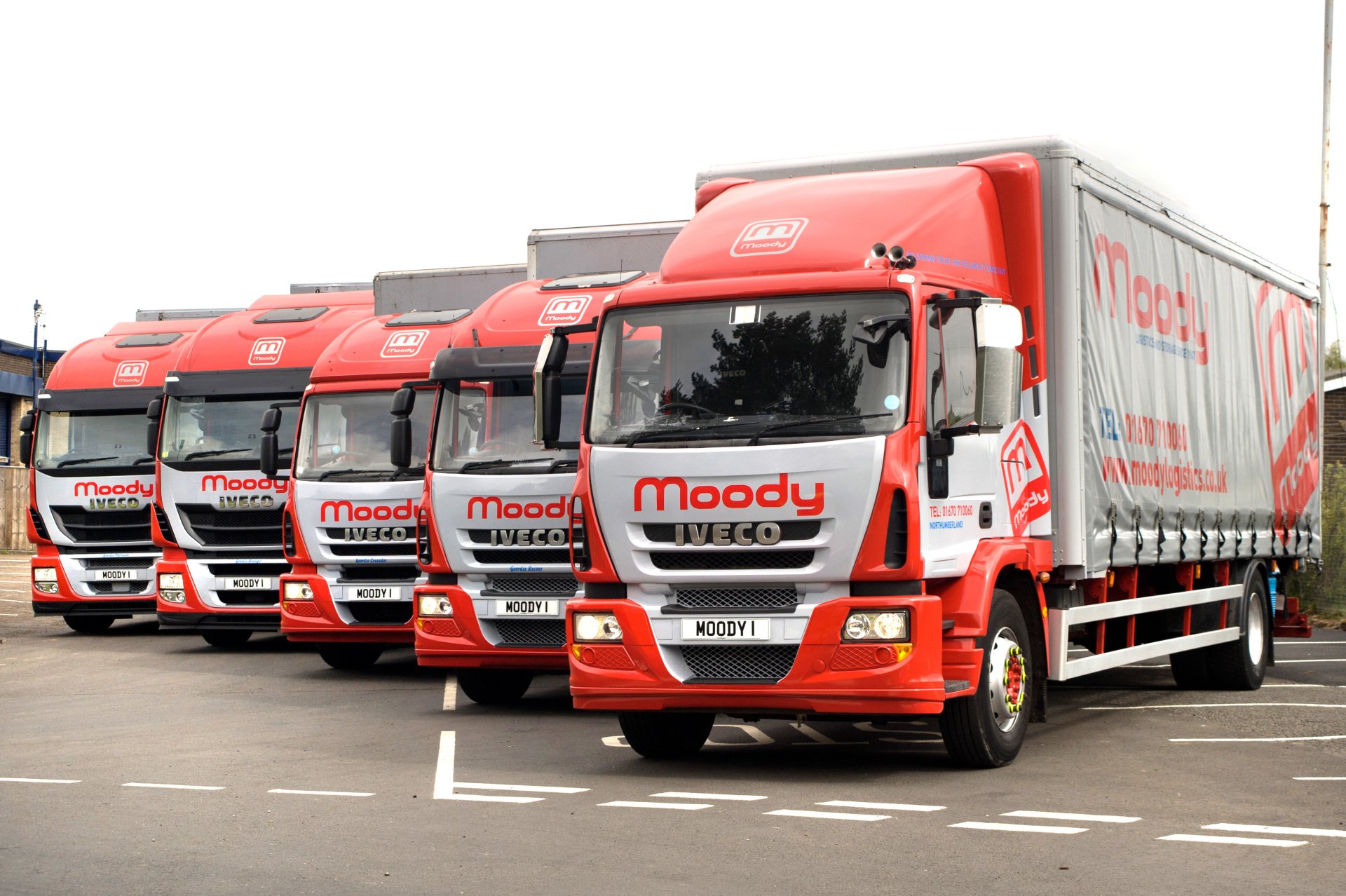 Tail-lifts | Moody Logistics and Storage