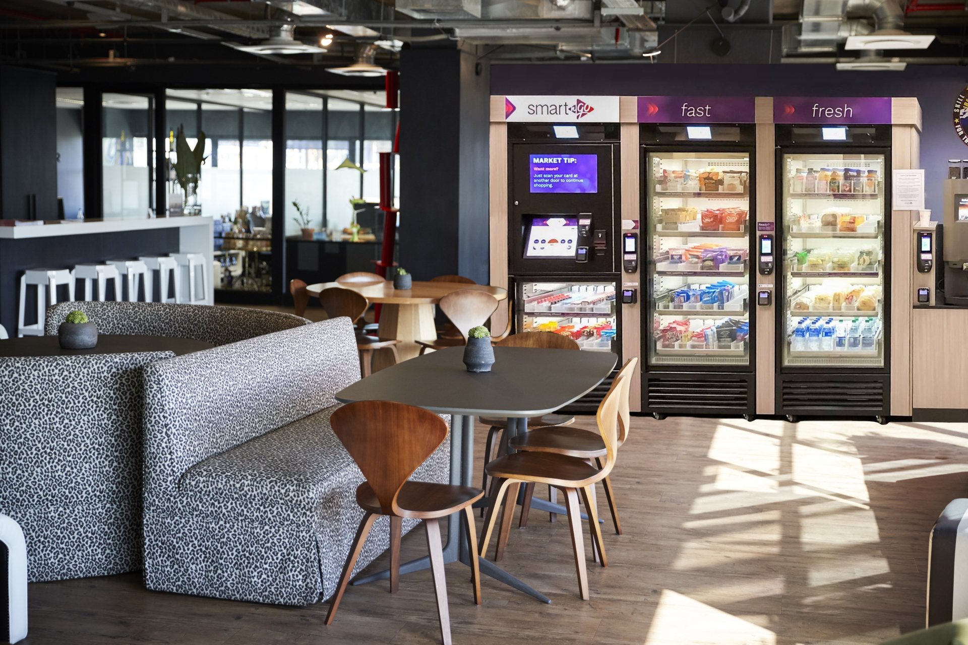 How can hospitals provide self-service healthy food options onsite 24/7?