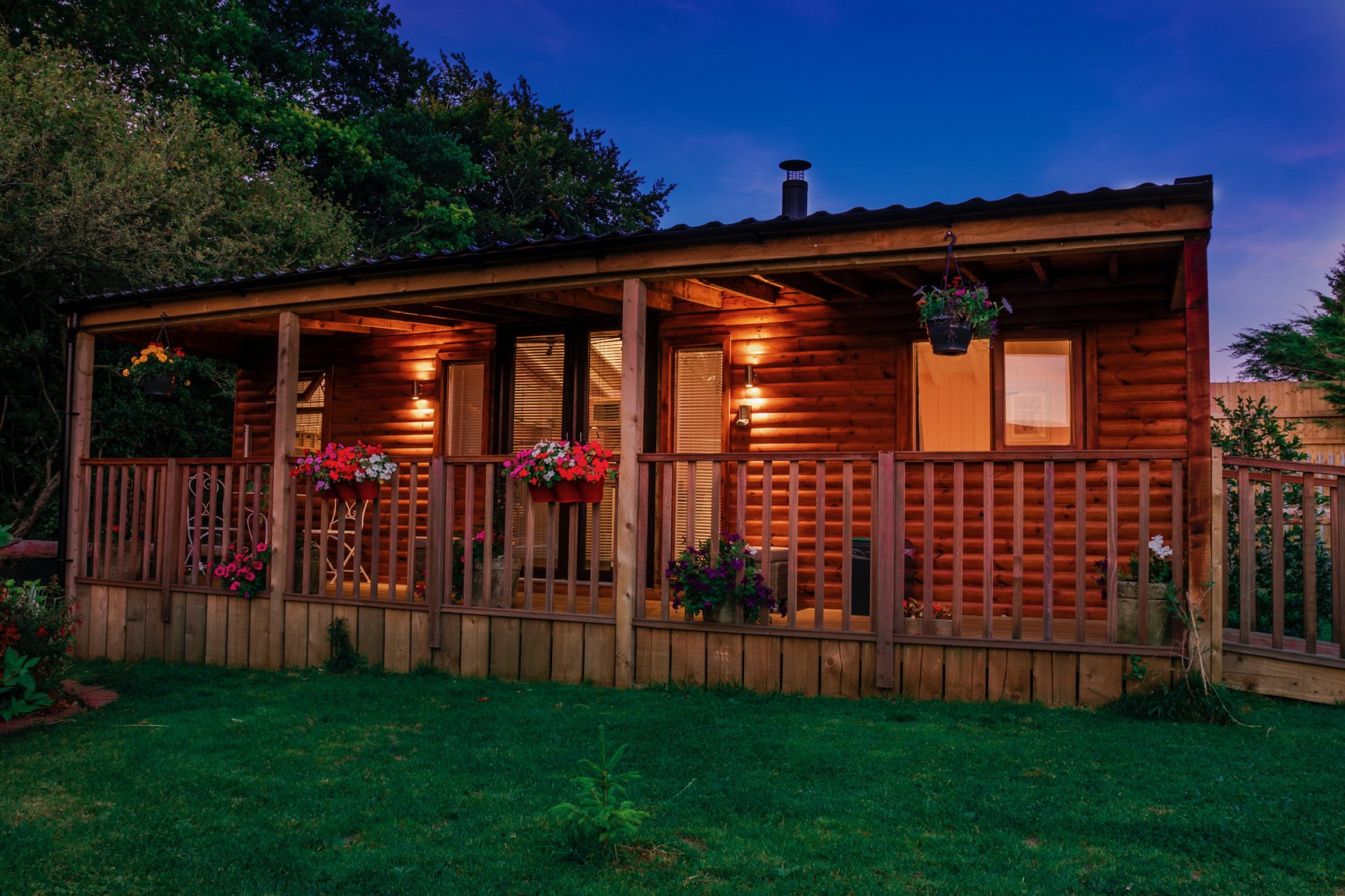 Butterfly Lodge | Cherry Tree Glamping