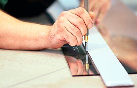 Glass cutting | Erdington Glass & Glazing