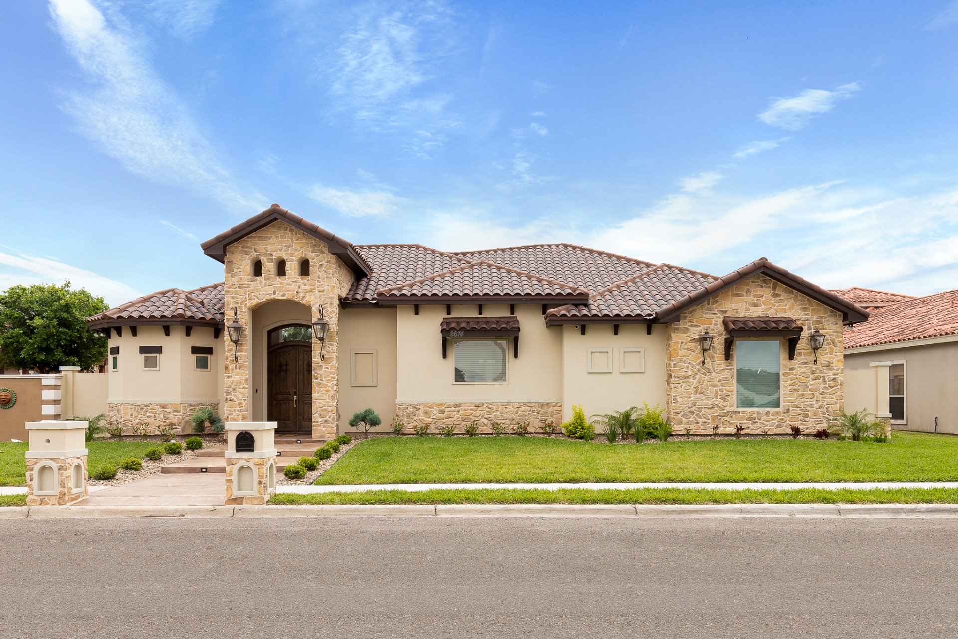 Monarch Homes - RGV Custom Home Builder Portfolio