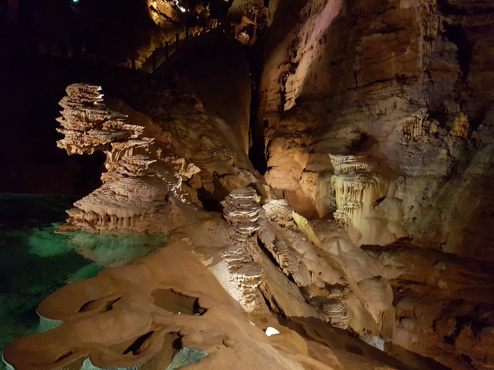 In de omgeving van Rocamadour zijn 2 prachtige grotten te bezoeken