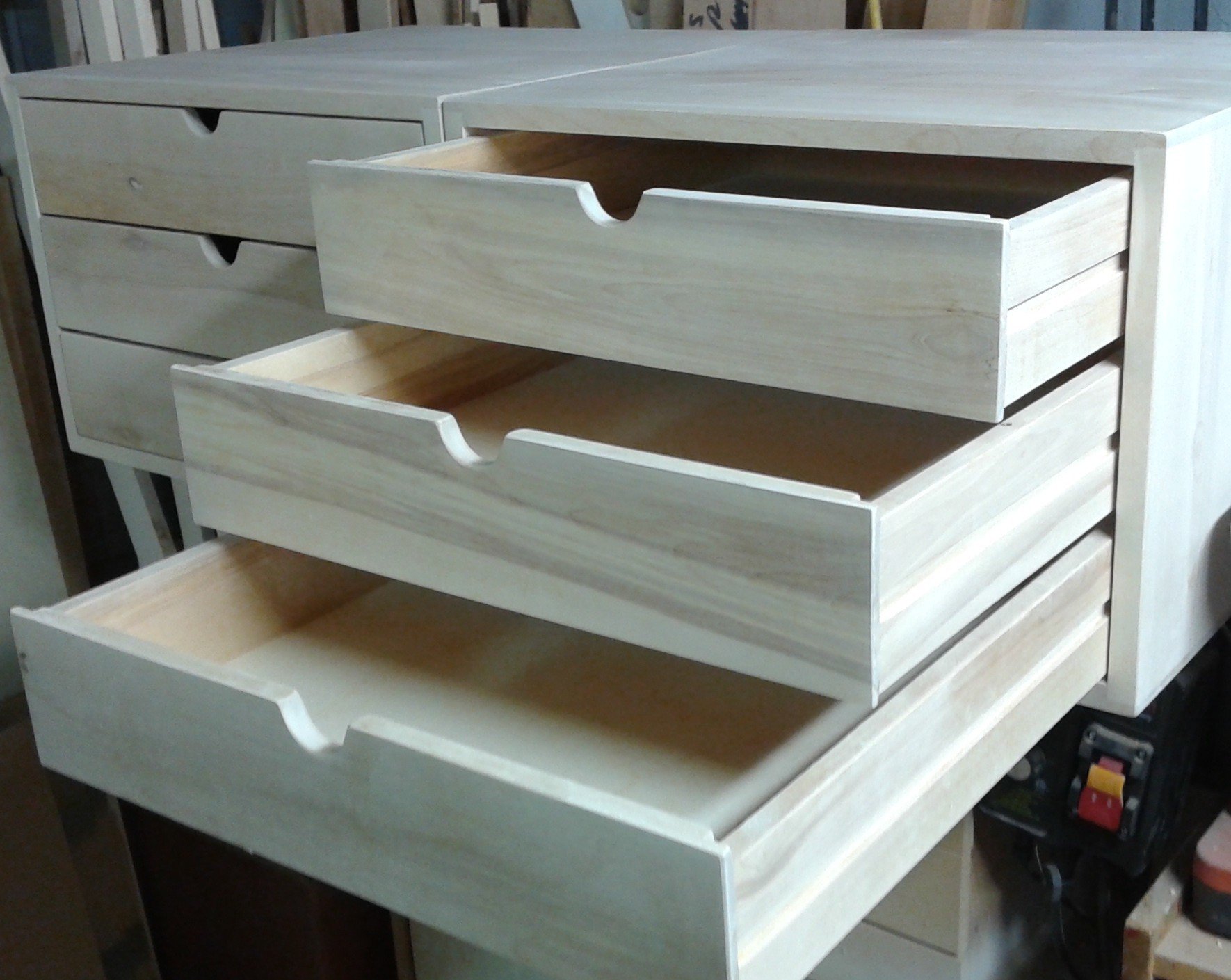 Edmonton & Area Custom Woodworking & Furniture Portfolio