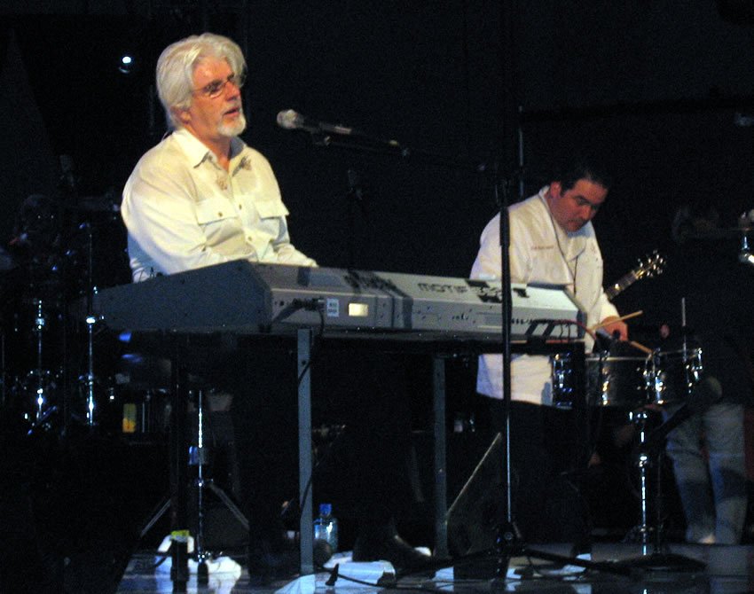 Michael McDonald Official Website