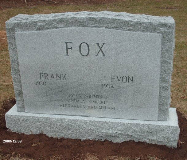 Traditional Headstones | Westchester, NY | CJ Stones