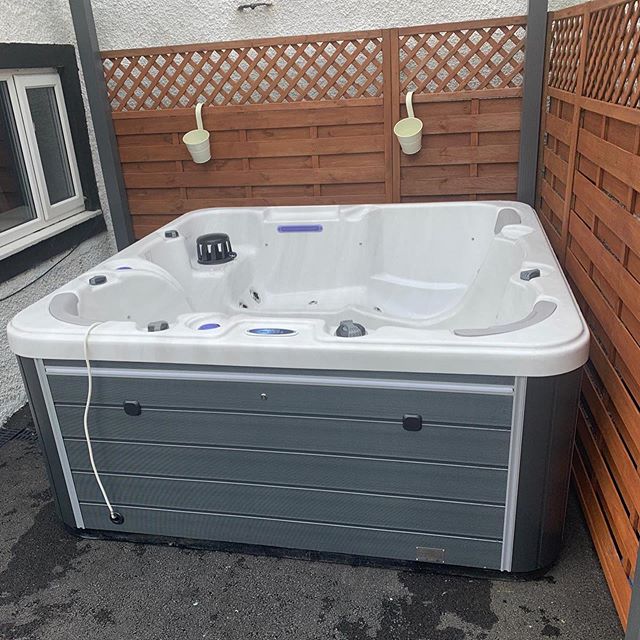 Luso Spas | Gallery | Hot Tub Examples