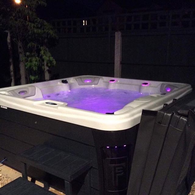 Luso Spas | Gallery | Hot Tub Examples