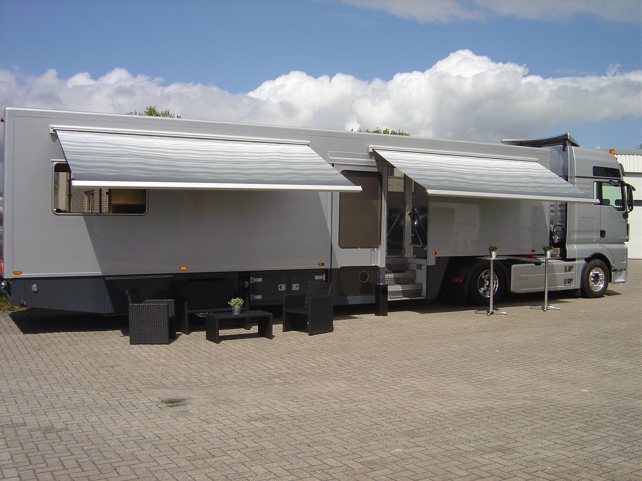 Mobile Studio Rental | Special Event Service