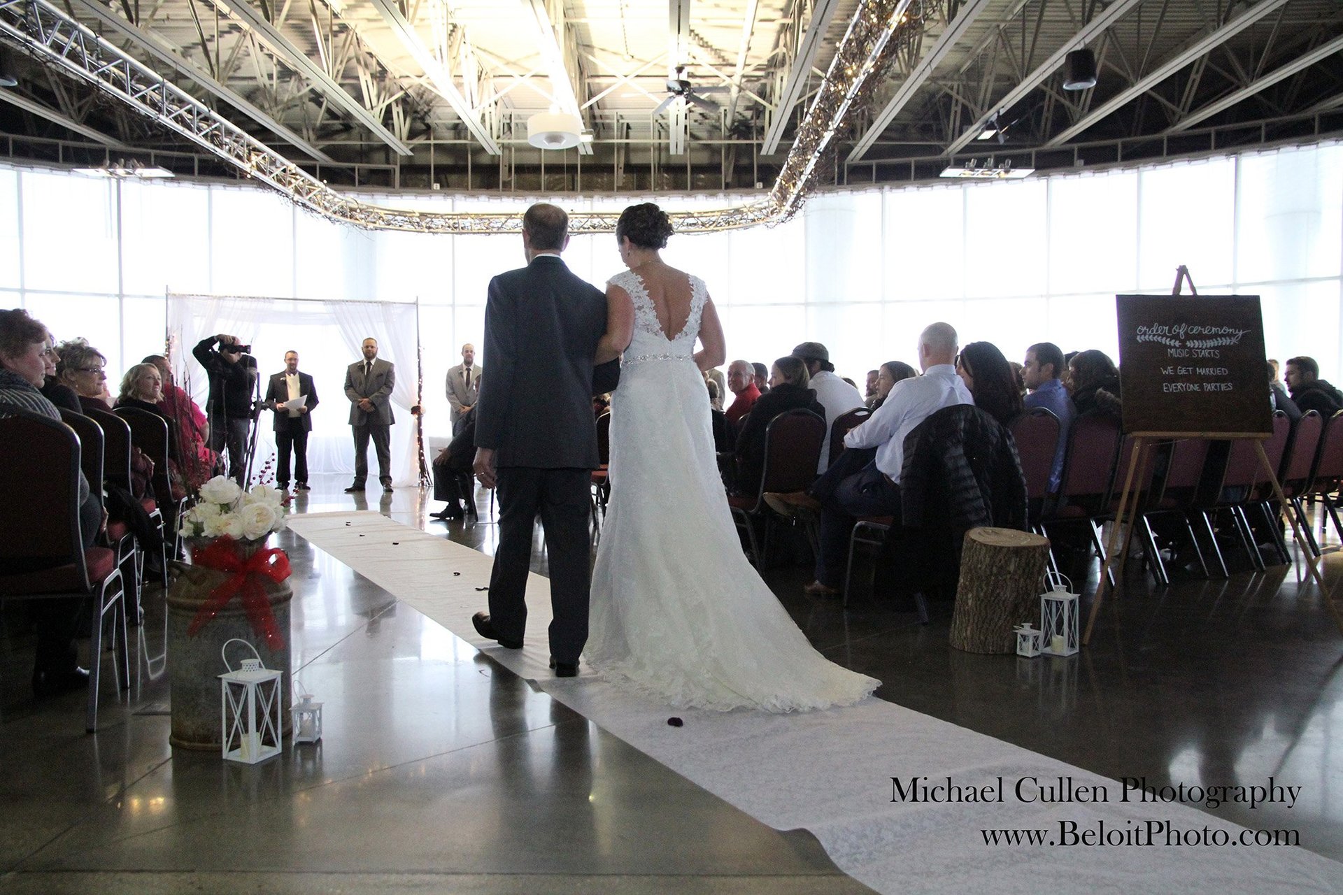 Cambridge Winery - Award winning wine, gorgeous event center