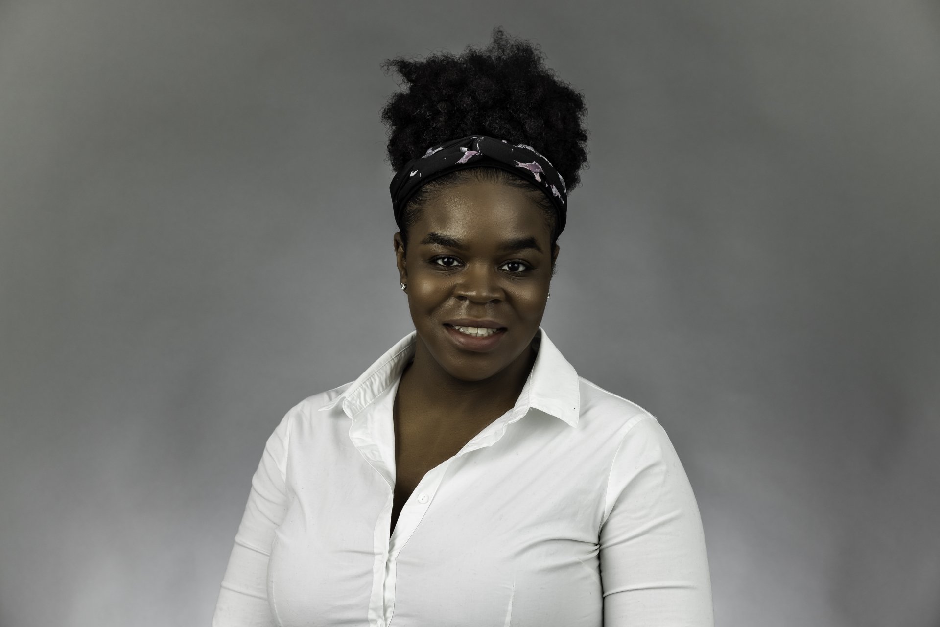 Make a Lasting Impression with Professional Portraits!
