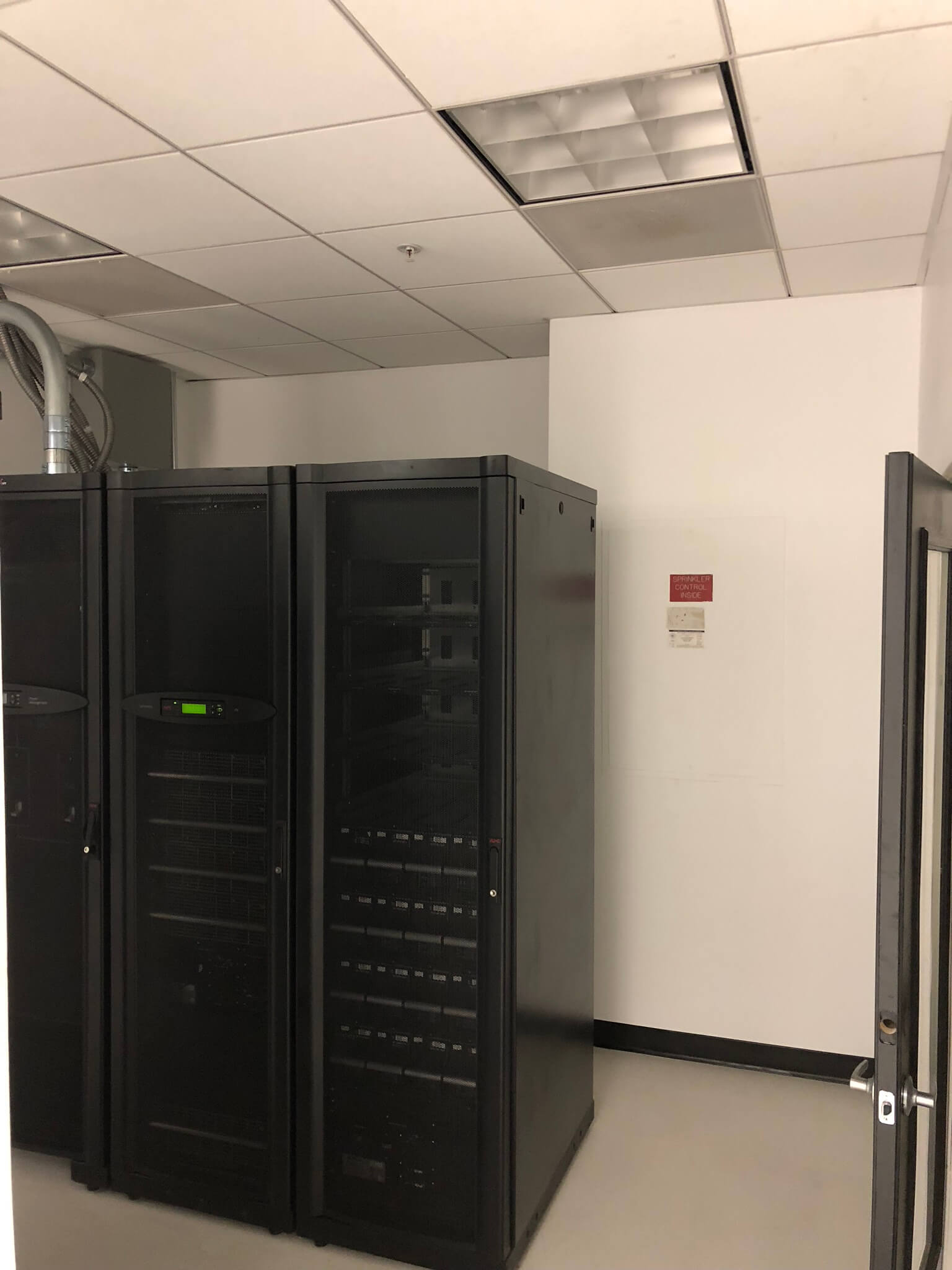 ups-server-room-project