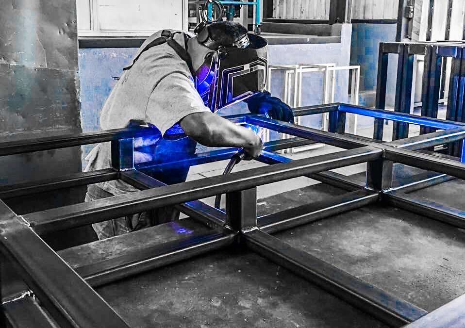 Piezas de metal en Ciudad de Guatemala con Semisa