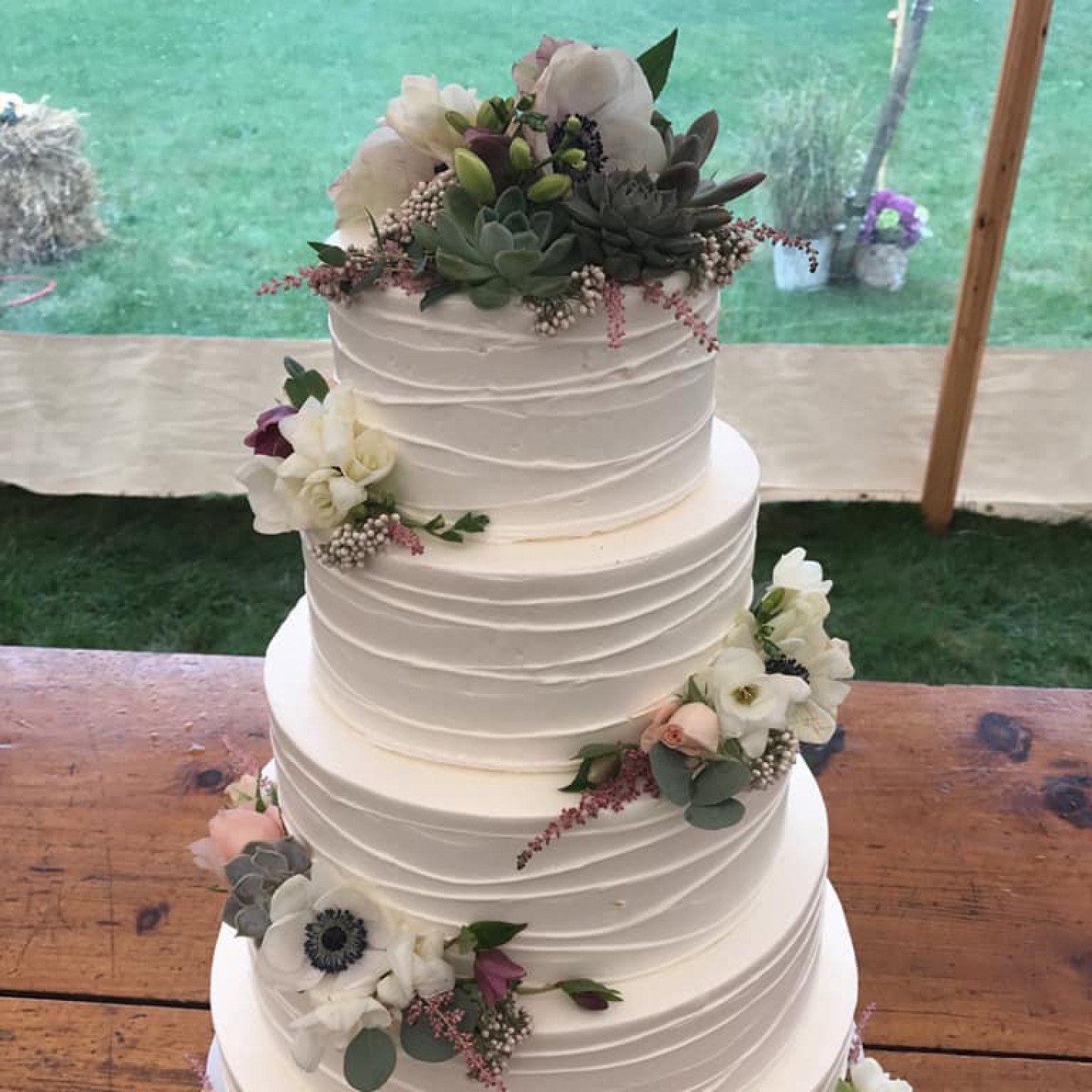 Local Bakery, Custom Cakes, Whole Desserts, Wholesale Bakery | North ...