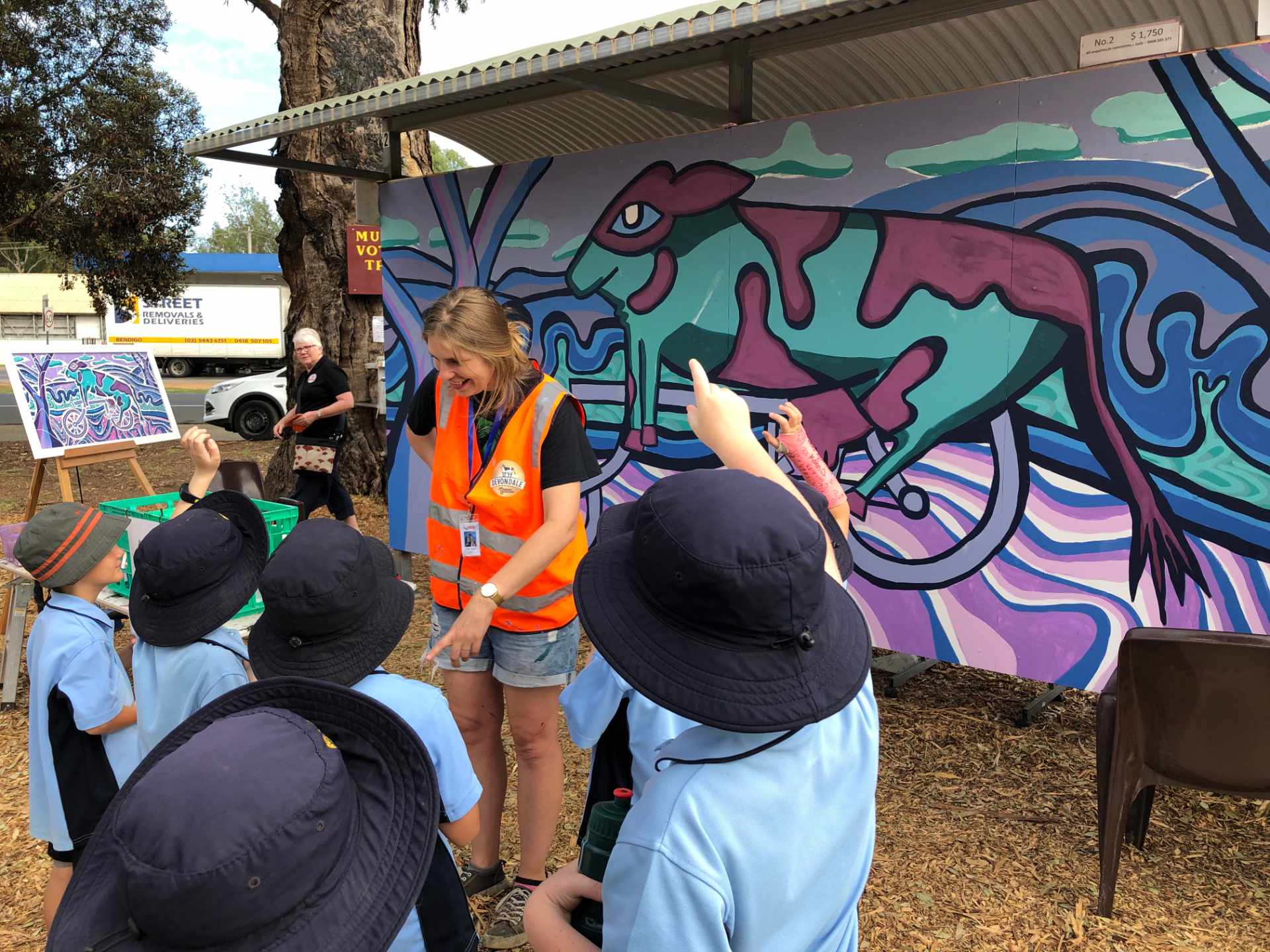 Community Involvement : Rochester Primary School : 03 5484 1072