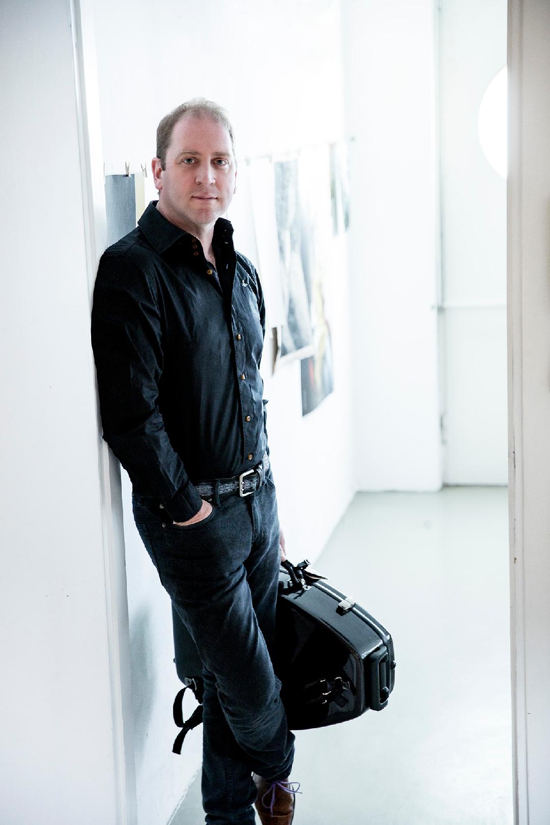 Martin Owen - french horn - reviews - Worldwide Artists Ltd.