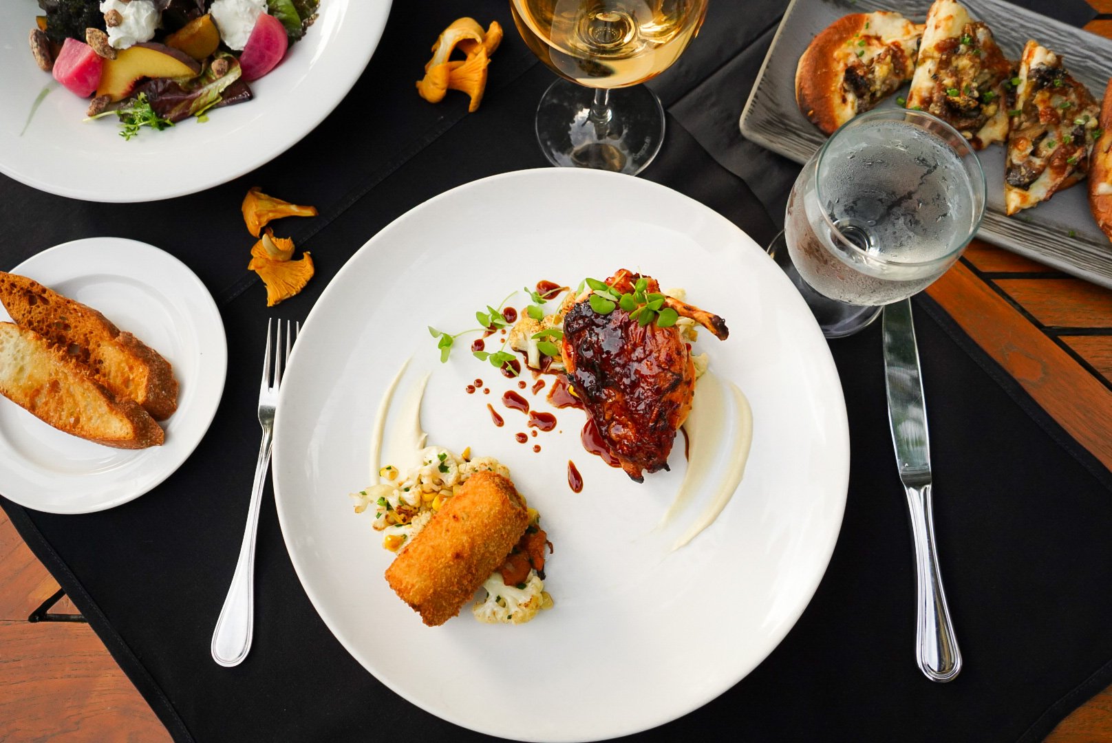 Hart House Restaurant 604-298-4278