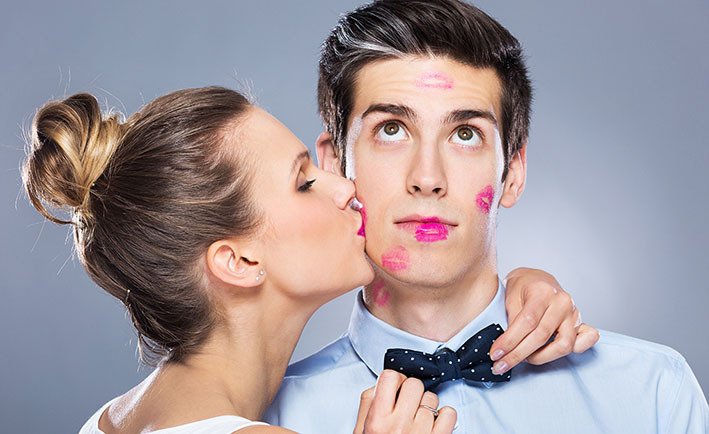 Zoenen | verschillende dialecten in Nederland en België