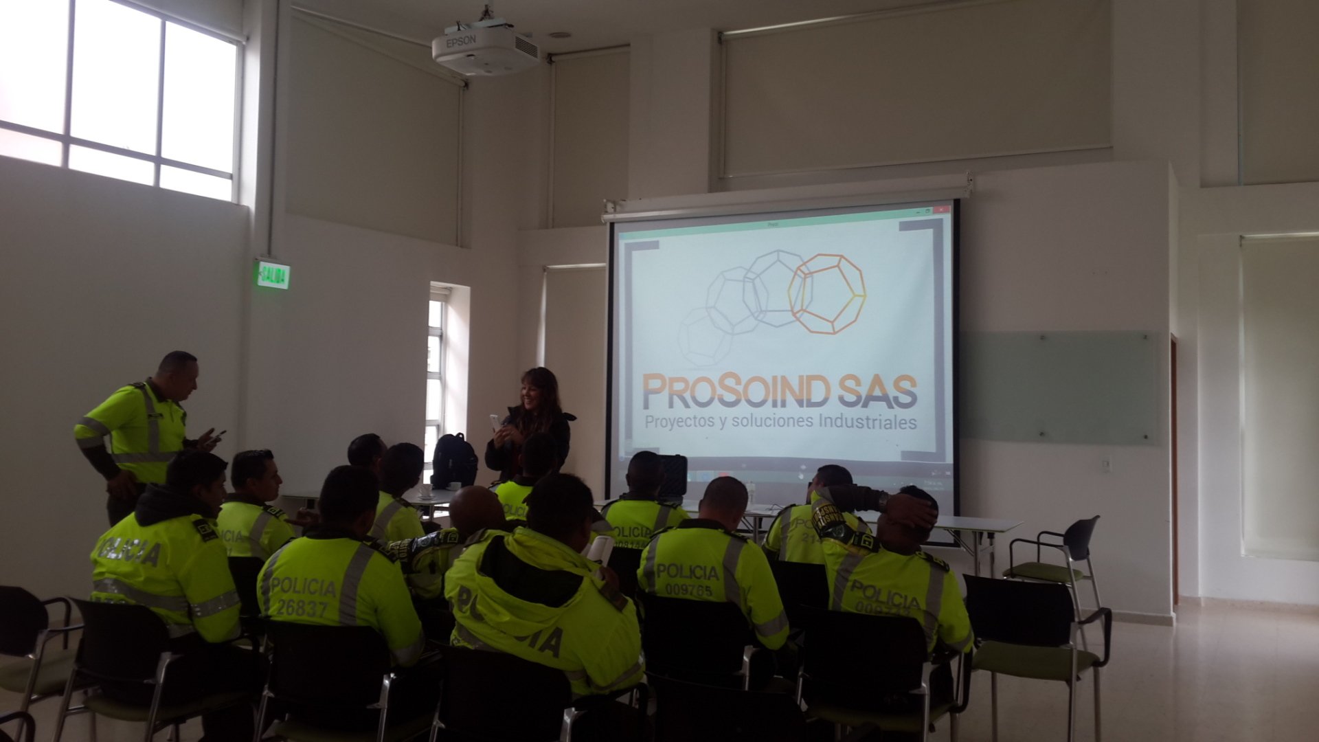 Nosotros: Prosoind SAS ofrece productos industriales para su empresa