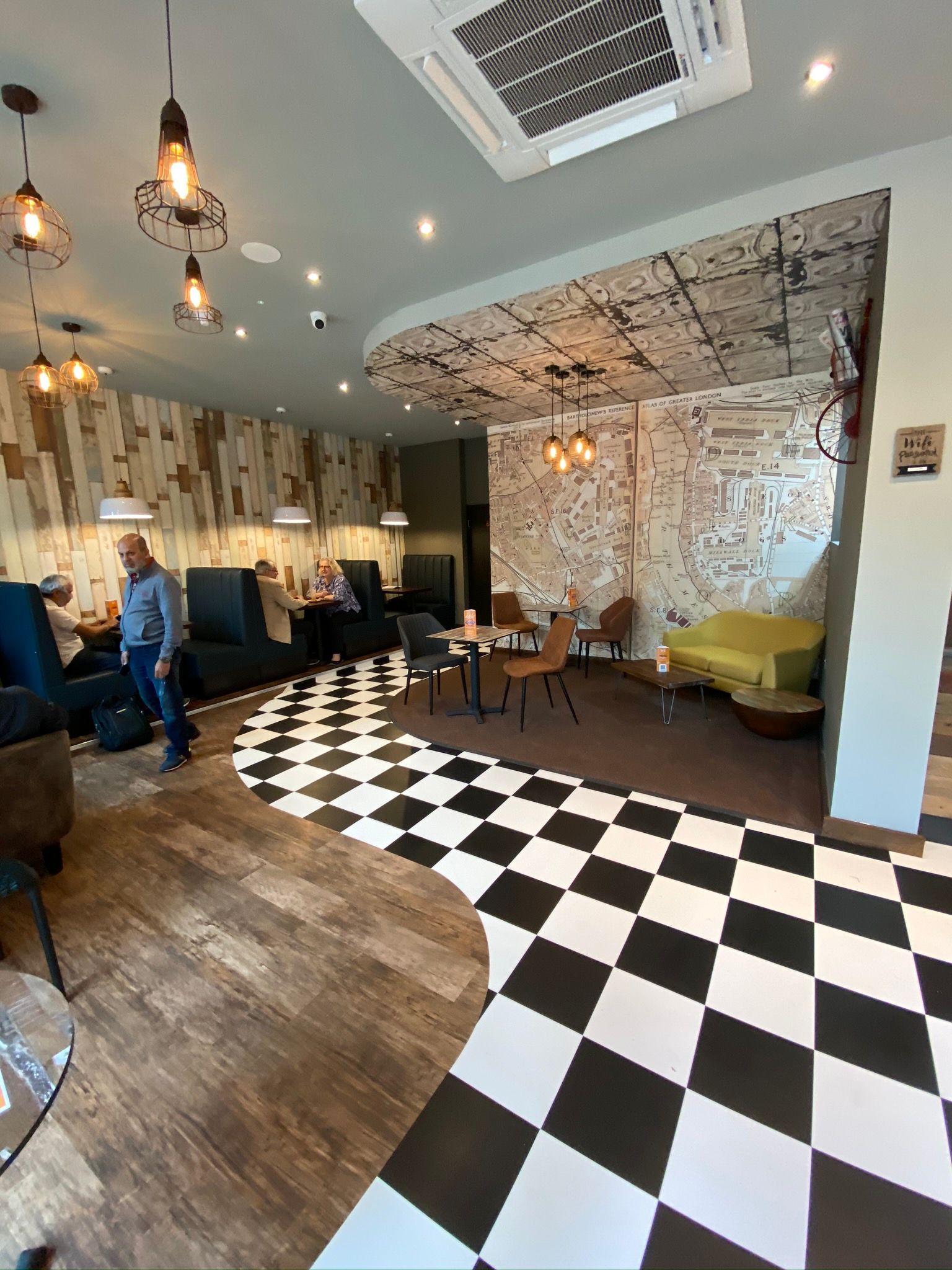Bru coffee shop fit out| B3 Shopfitting Ltd