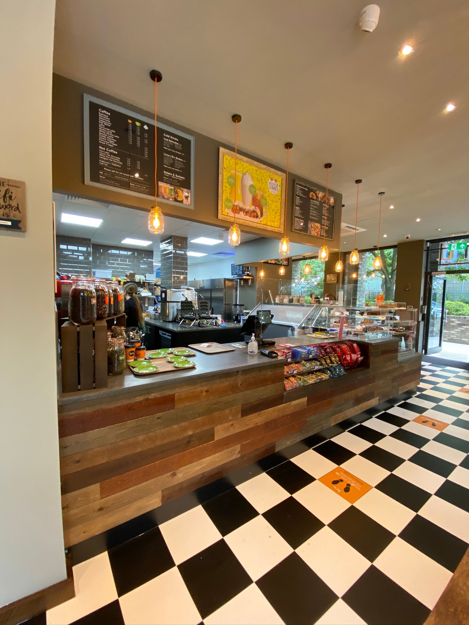 Bru coffee shop fit out| B3 Shopfitting Ltd