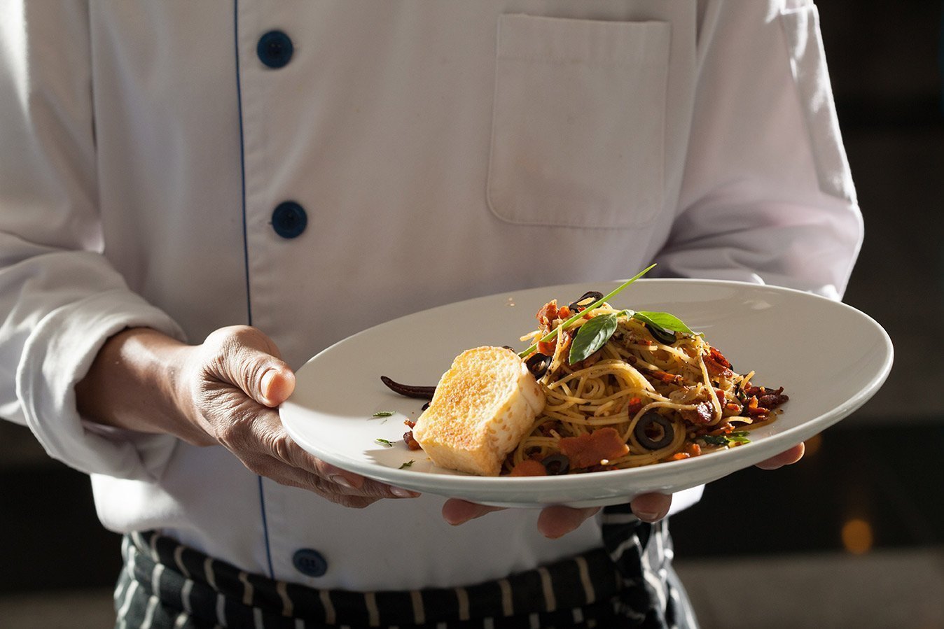 10 Reasons why you should become a Chef